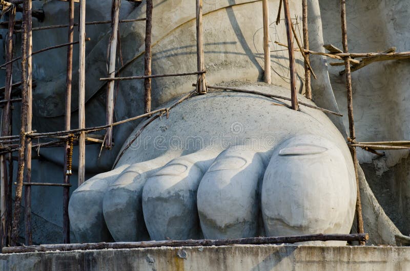 Big Foot of Ganesha Statue Under Construction Stock Photo - Image of ...
