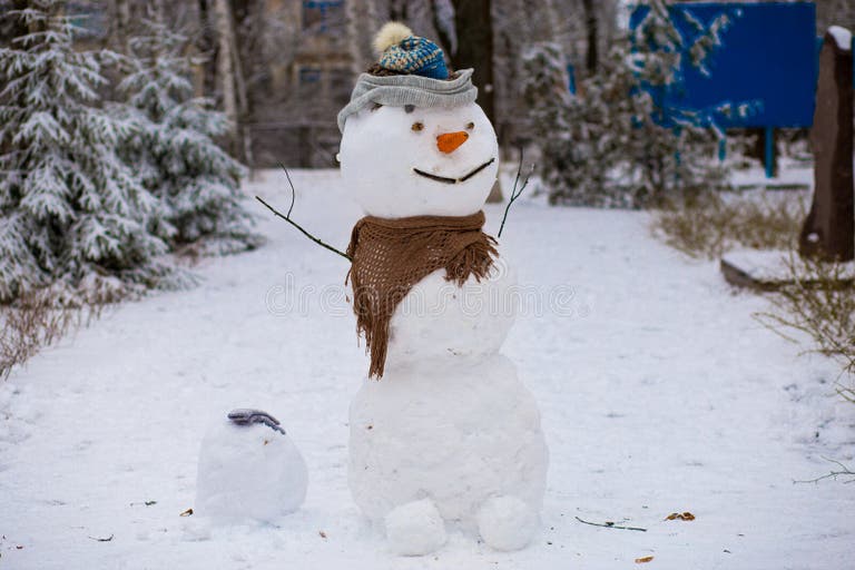 675 Real Snowman Stock Photos - Free & Royalty-Free Stock Photos from ...