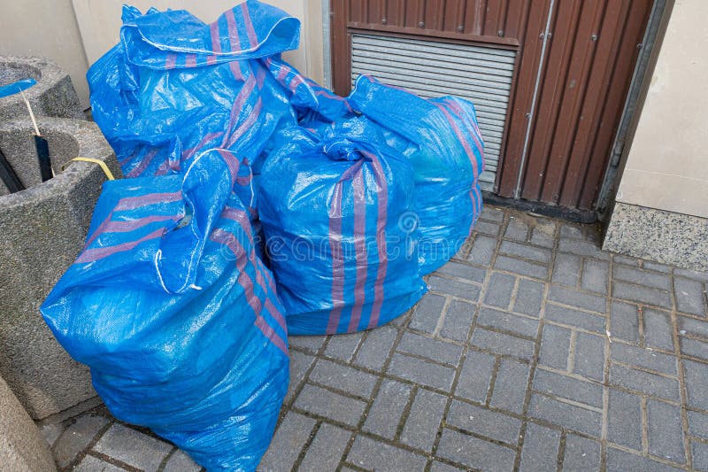 Big Garbage Sack, Plastic Bags for Debris, Construction Junk Removal ...