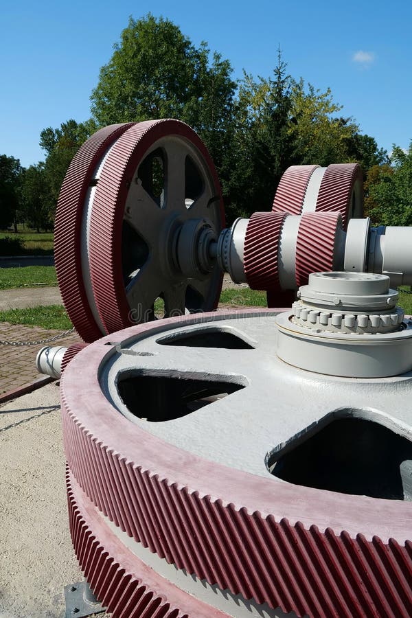 Big Gear Reducers, Reduction Gear Stock Image - Image of metal, drive ...