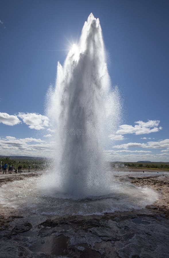 Big geyser in Iceland editorial photo. Image of spring - 49345176