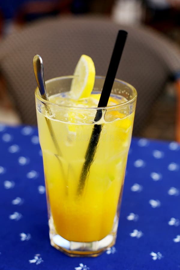 Big glass of lemonade stock image. Image of food, condensation - 37432187