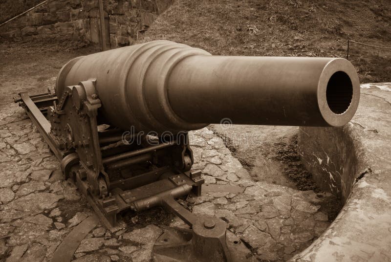 Big gun stock illustration. Illustration of ancient, iron - 34481020