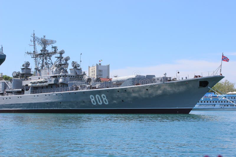 Warship editorial stock photo. Image of panoramic, cannon - 105338128