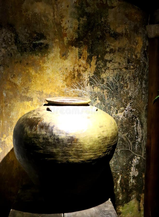 Big Old Pot Same Color Stock Photos - Free & Royalty-Free Stock Photos ...