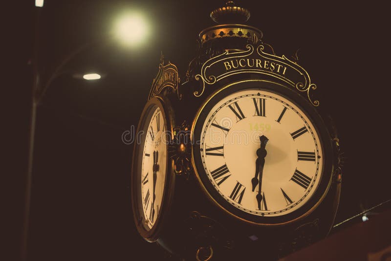 Old Style Clock Face Close Up Stock Photo - Image of ideas, checking ...