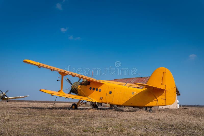 Old Yellow Airplane Stock Photos - Download 1,747 Royalty Free Photos