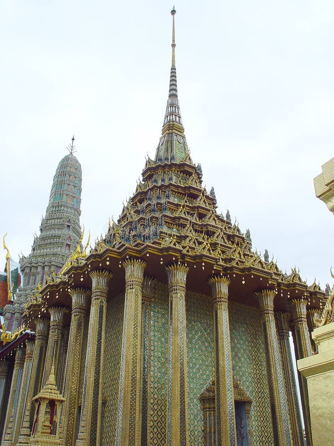 Big Palace Picture. Image: 2512574