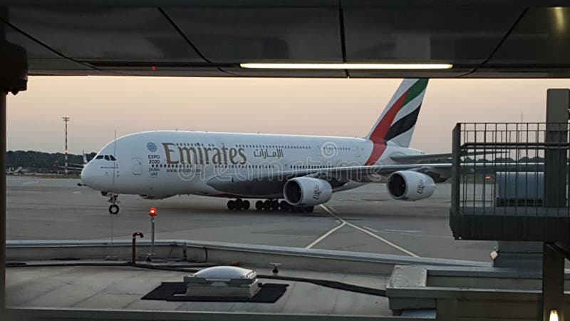 Big plane editorial photo. Image of airbus, emirates - 96920206