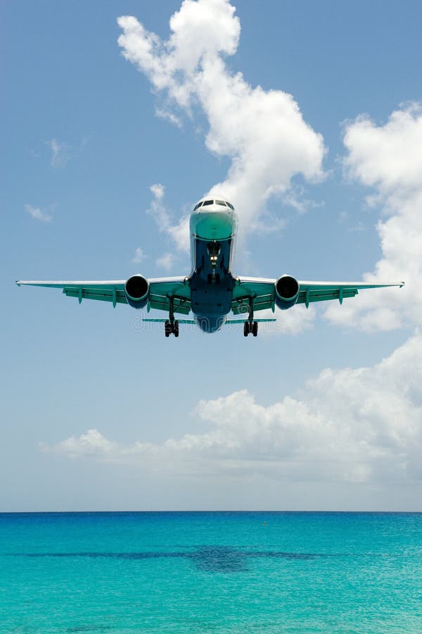 Big Plane Landing Over Water Stock Image - Image of risk, travel: 10947225