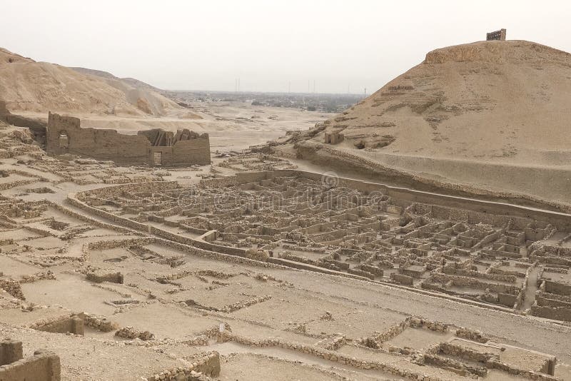 Big pyramids of Egypt editorial stock image. Image of pharaohs - 213759259