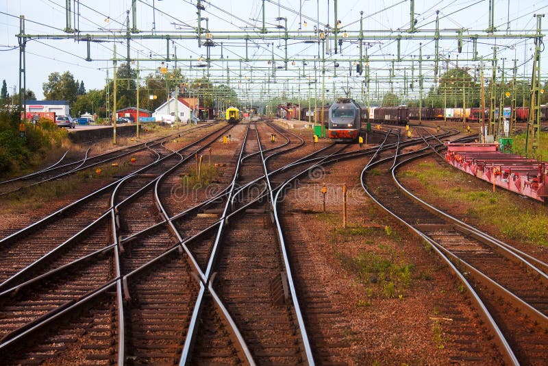 Big Railway Station And Trains Stock Photo - Image of grid, commute ...
