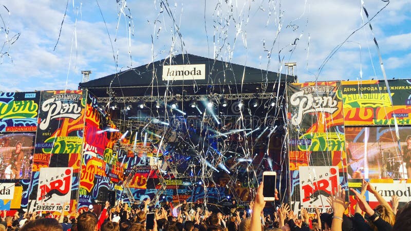 Big rap in Moskow editorial image. Image of moskow, moscow - 133690225