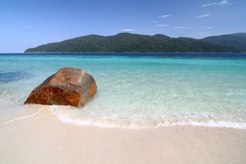 Big Red Rock on White Beach Stock Photo - Image of breeze, summer: 29045046