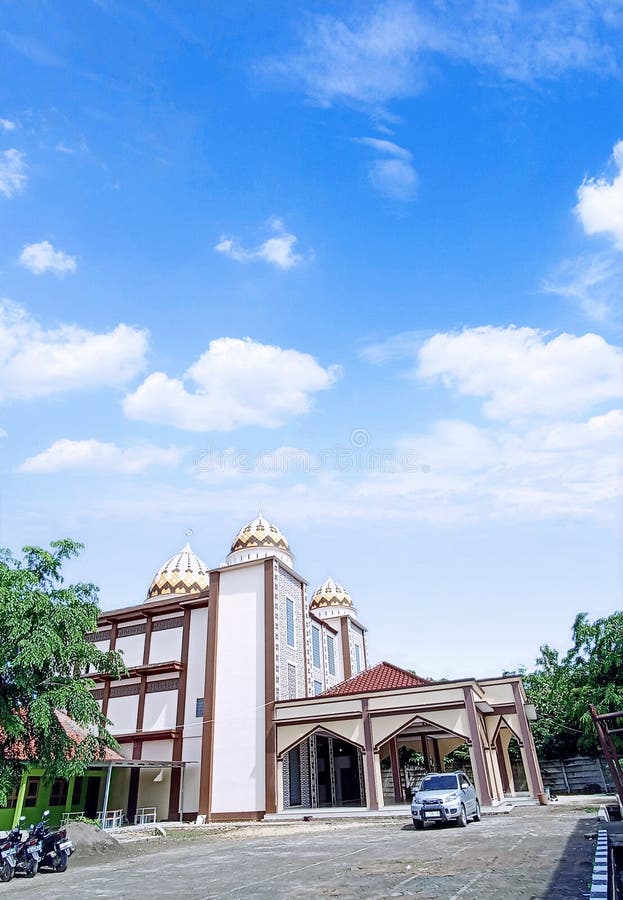 Big school mosque stock photo. Image of mosque, school - 263007688