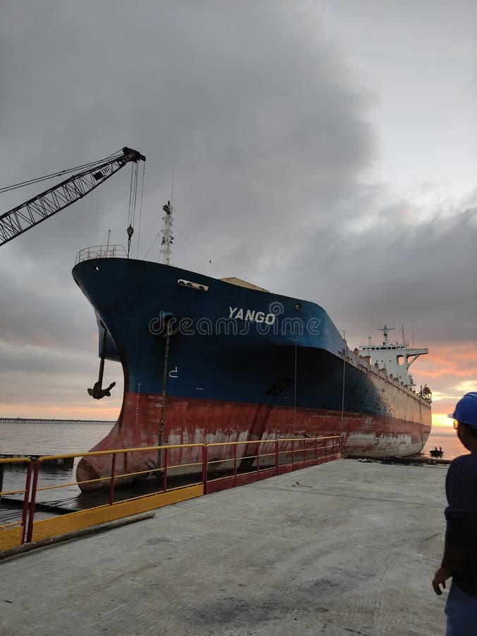 The Big Ship anchored editorial photo. Image of anchored - 299334631