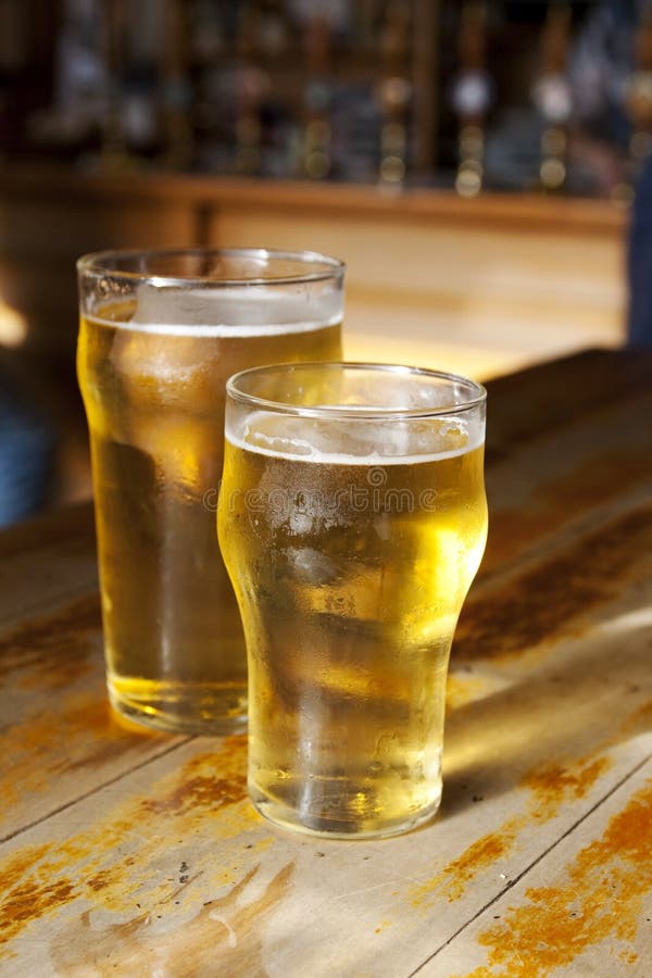 Beers on the Deck editorial stock photo. Image of brew - 33802758