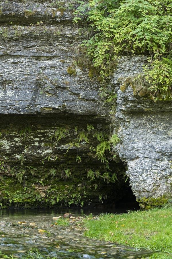 Big Spring Cave stock image. Image of landscape, geology - 97364475