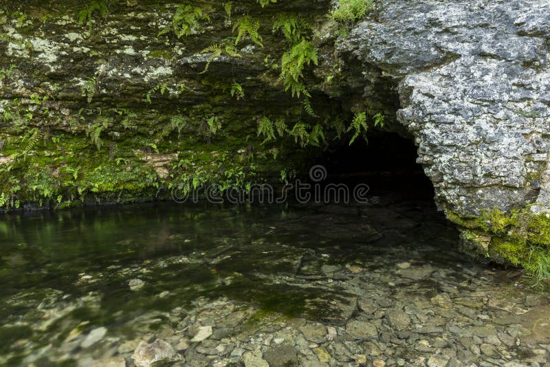 Big Spring Cave stock photo. Image of summertime, hole - 97365090