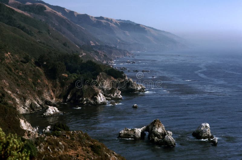 Big Sur Cliffs stock photo. Image of tourism, ocean, rocky - 1753116