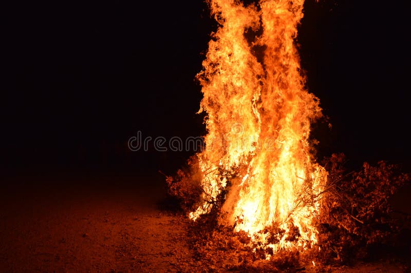 A Big Wood Fire in the Night Stock Image - Image of france, zoom: 146905377