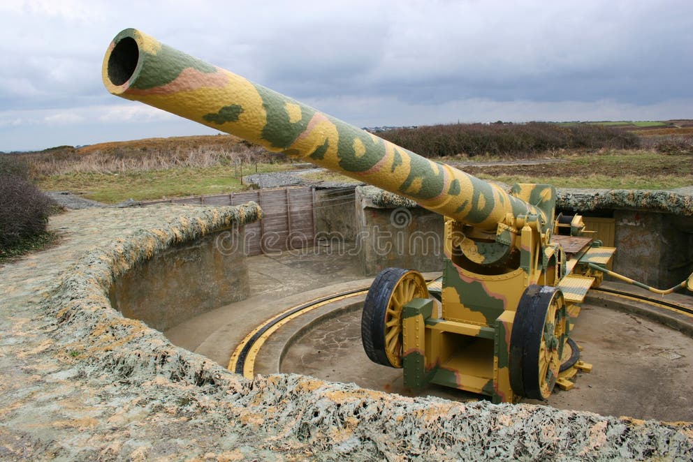 Big Yellow Gun 2 stock photo. Image of wheels, world, camouflage - 3624568