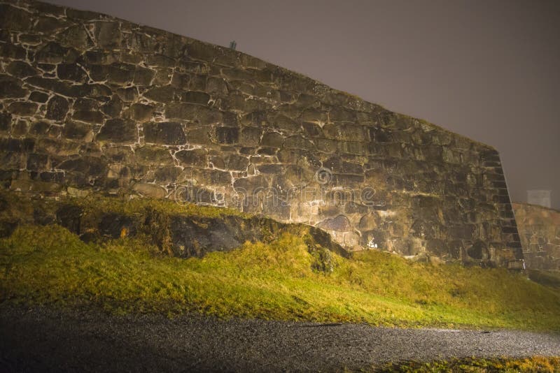 Bij Fredriksten Vesting in De Mist En Duisternis Stock Foto - Image of ...