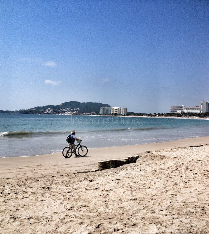 Bike at beach editorial photo. Image of sand, beach, waterline - 51466561