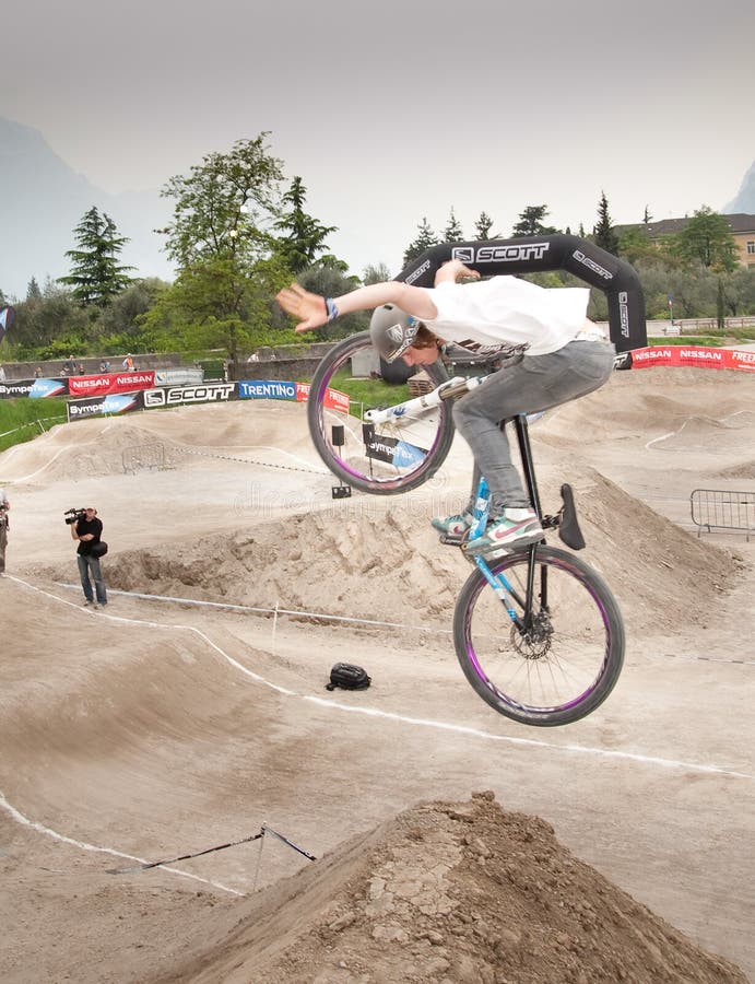 Bike competition editorial stock photo. Image of extreme - 14110893