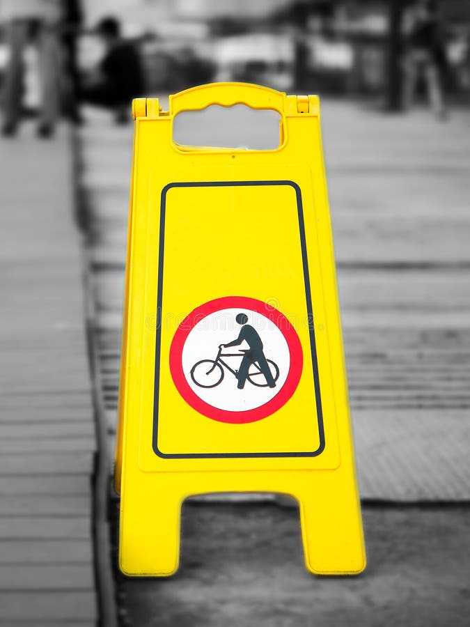 Bike sign stock image. Image of cycle, recreation, bicycle - 34574867