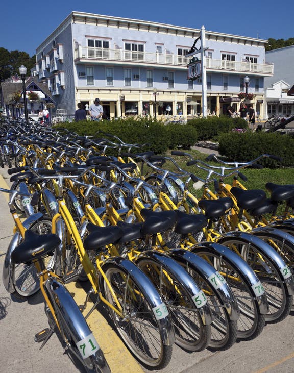 Bikes for rent editorial image. Image of rent, home, rental - 20981625