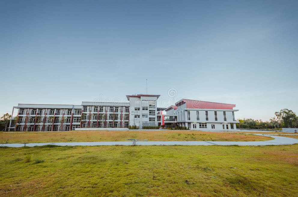 Bilding editorial photography. Image of grass, bilding - 44787252