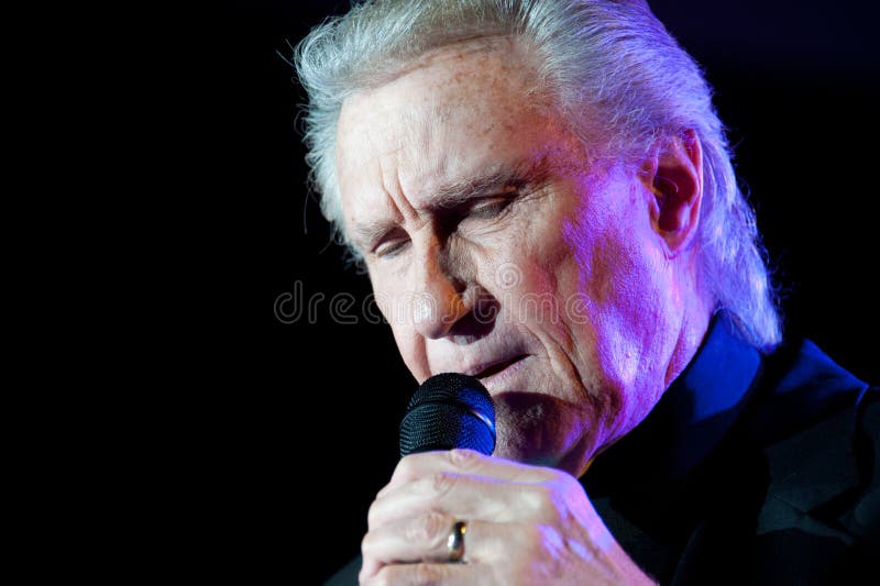 Bill Medley editorial photo. Image of thunder, casino - 23077396