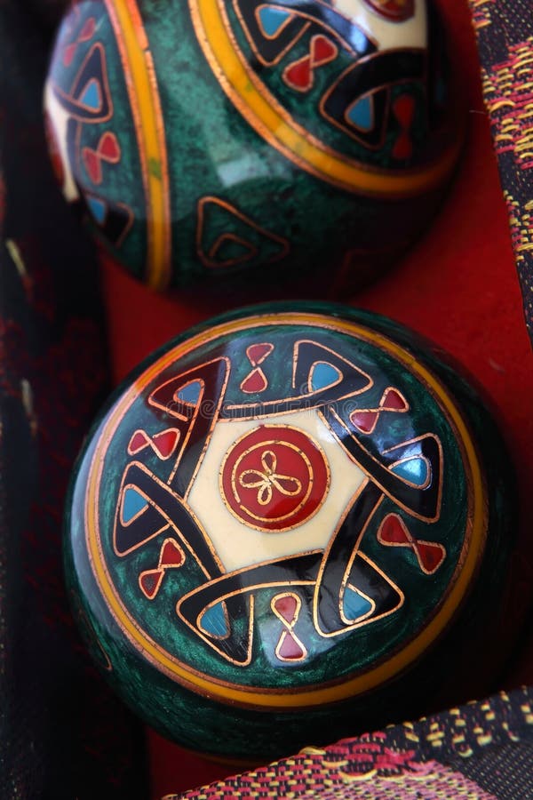 Vieux cercueil chinois image stock. Image du dragon, rétro - 31684307