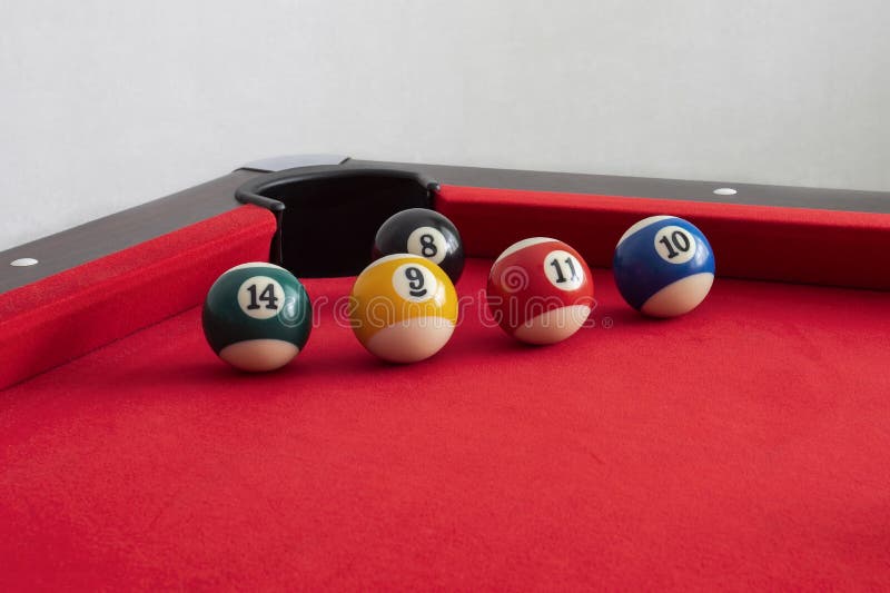 Billiard Balls on a Pool Table Stock Photo - Image of recreation ...