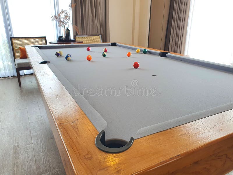 Billiard Table with the Position of the Balls after the Break Shot ...
