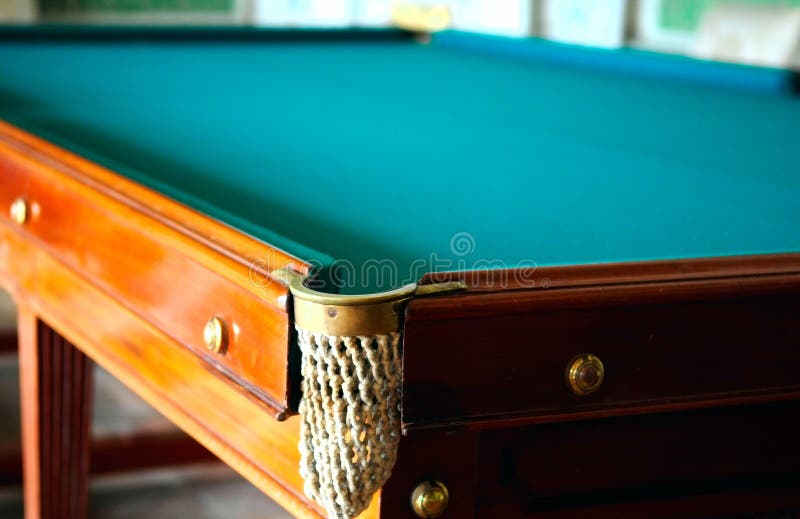 Billiardtabelle stockbild. Bild von tabelle, perspektive - 9000099