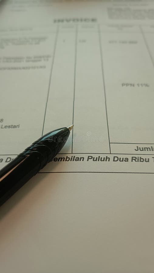 Billing Invoice Sheet with a Pen Stock Image - Image of sketch, writing ...