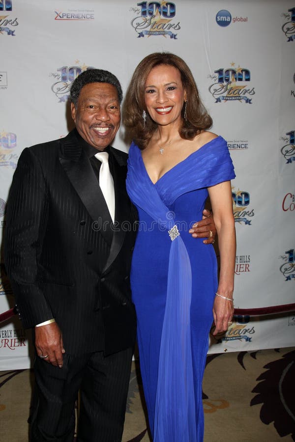 Billy Davis editorial photo. Image of arrives, oscar - 23752101