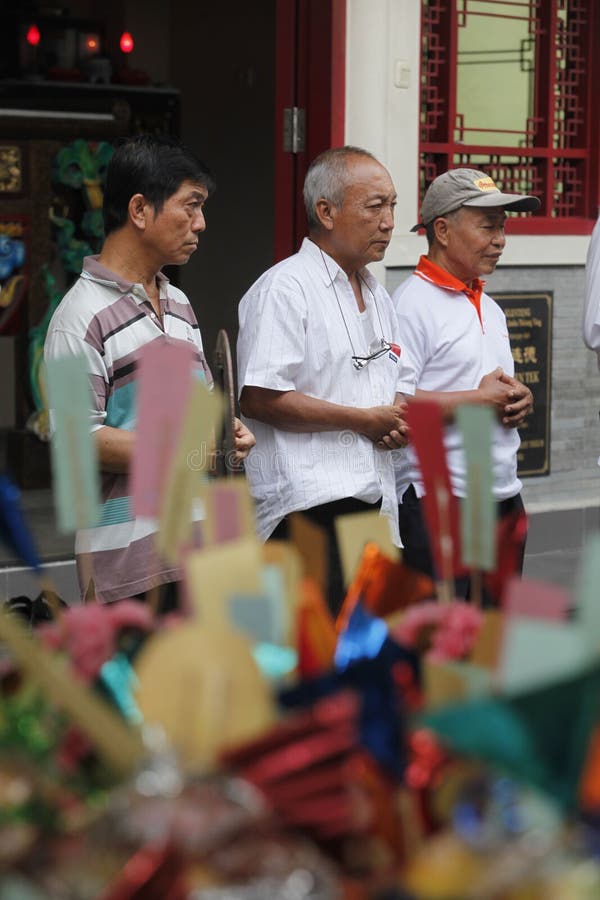 Bing di Ching fotografia editoriale. Immagine di preghi - 39736457