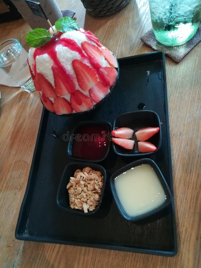 Bing soo stock image. Image of snack, cuisine, frozen - 98666285