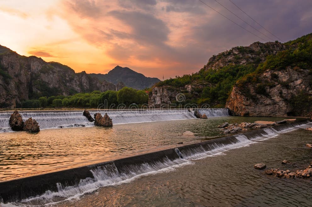 The Bingyu Valley sunset stock image. Image of stone - 29589149
