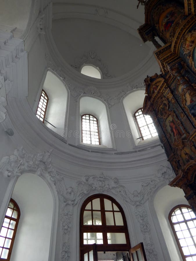 Binnenlandse Barokke Architectuur Stock Foto - Afbeelding bestaande uit ...