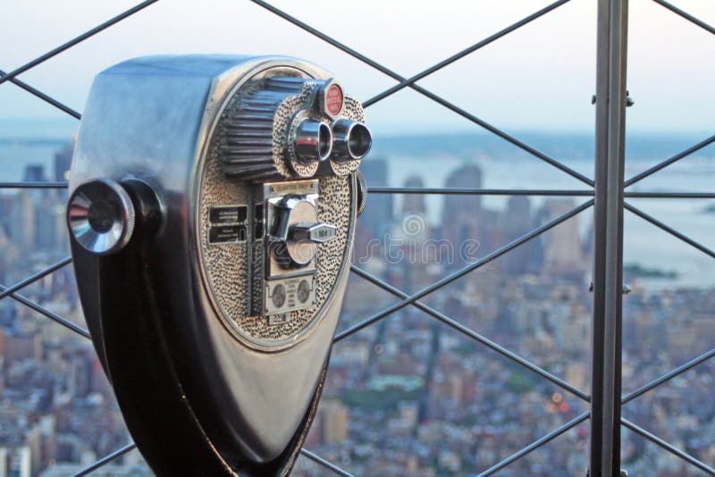 Binokular stockbild. Bild von instrument, erholung, lieferung - 91028809