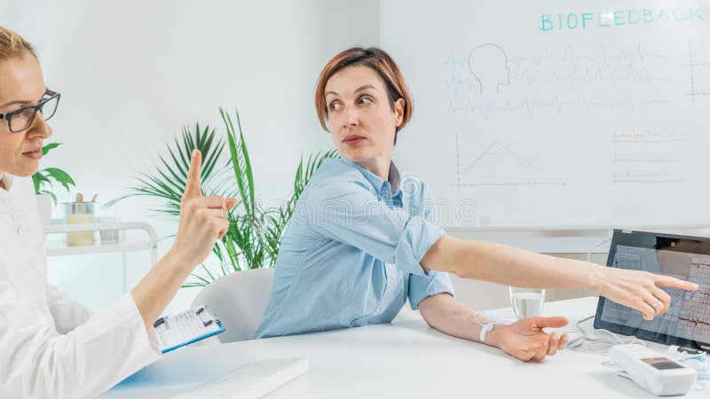 Biofeedback EEG Training. Monitoring Brain Activity Using Brainwave ...
