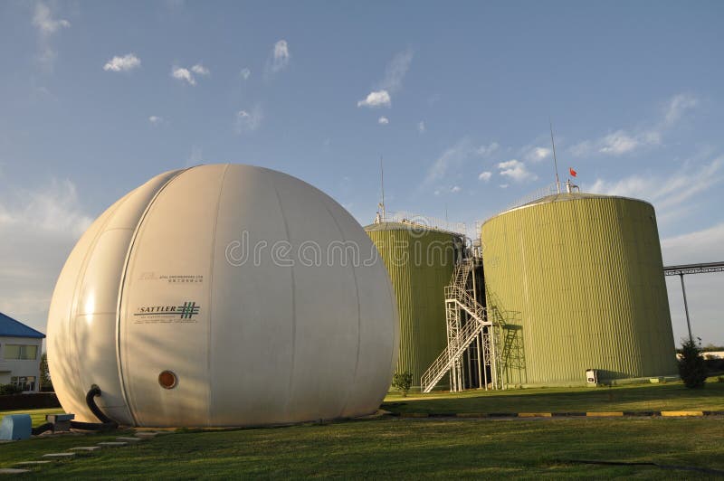 Biogas engineering plant editorial photo. Image of breeding - 43034586
