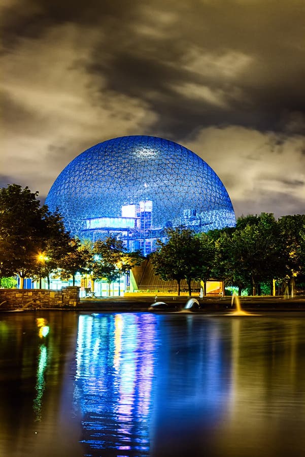 Biosfeer stock foto. Afbeelding bestaande uit staten, hemel - 392170