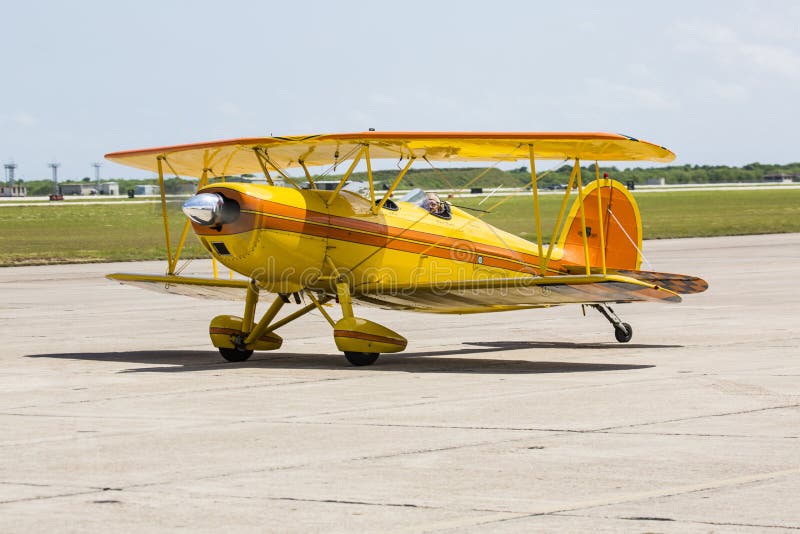 Biplano de Great Lakes foto de archivo editorial. Imagen de vuelo ...