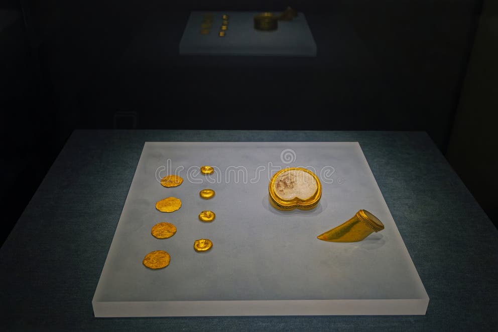 Bird-claw Pattern Gold and Scale-like Pattern Gold Stock Photo - Image ...