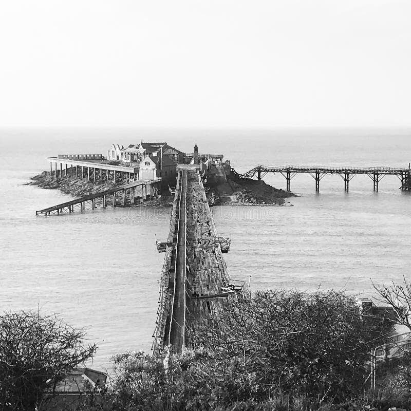 Birnbeck Pier stock photo. Image of pier, supermare - 192940946